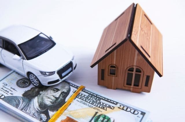 Auto ummelden bei Umzug - Kosten & Tipps hier!